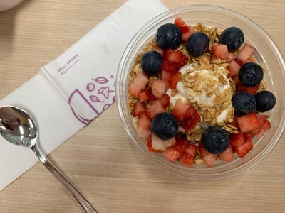 [รีวิว] ร้าน Acai Story เอ็มไพรทาวเวอร์ | เมนูแนะนำ รูปภาพ ราคา - Wongnai