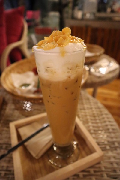 รีวิว The Chaya Coffee - ร้านกาแฟเปิดใหม่สุดเว่อร์วัง