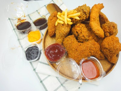 [รีวิว] ร้าน BT Chicken | เมนูแนะนำ รูปภาพ ราคา - Wongnai