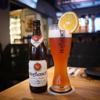 รีวิว Hopf Addict Amata อมตะนคร - จิบเบียร์ กินพิซซ่า ผ่อนคลายหลังเลิกงาน