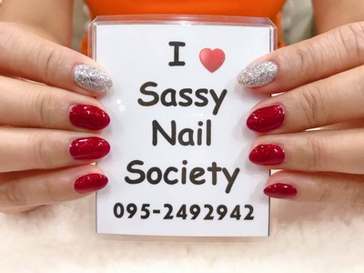 ทาสีเจล • สีสวย มาตรฐานสีดีเกรดพรีเมี่ยม ร้าน Sassy Nail Society เดอะมอลล์โคราช