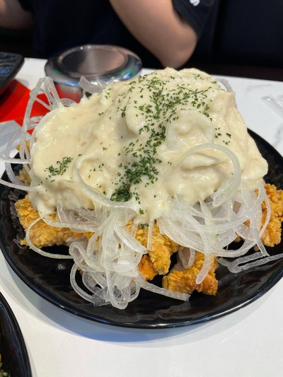 SNOW ONION Size S ร้าน Choongman Chicken Urban Square