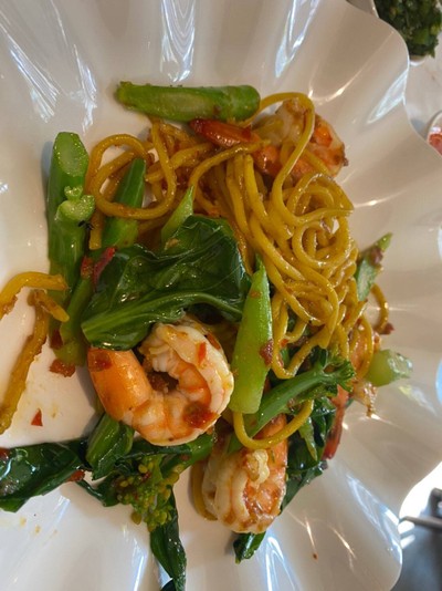 ผัดหมี่ซอส XO • มีความเผ็ดนิดๆ กินได้เรื่อยๆ รสชาติเป็นเอกลักษณ์โคตรๆ ...