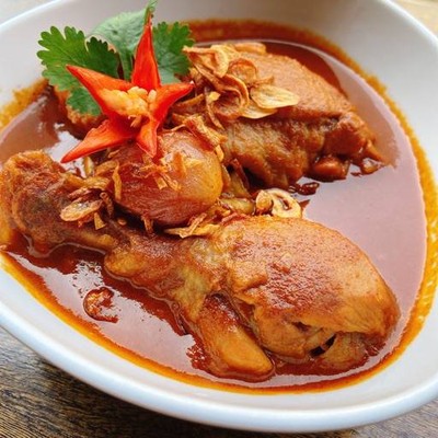 Suwit Chart มาเช็คอินที่ ตะลิงปลิง สุขุมวิท 34 เมื่อ 26 ก.ค. 2014 - Wongnai