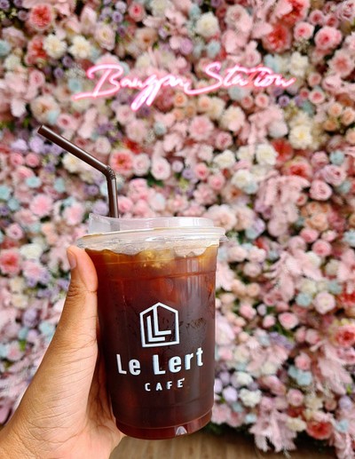 อเมริกาโน่ เย็น ร้าน Le Lert Cafe' - Wongnai