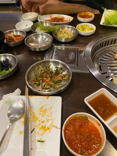 [รีวิว] ร้าน Dong E สุขุมวิทพลาซ่า | เมนูแนะนำ รูปภาพ ราคา - Wongnai