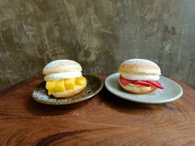 รูป Mooh Doughnuts