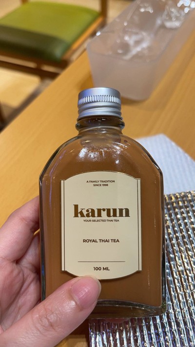 Royal Thai Tea (Mini Bottle) ร้าน Karun Thai Tea The EmQuartier