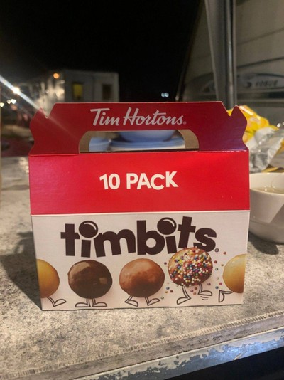 Timbits Set ร้าน Tim Hortons สามย่าน มิตรทาวน์