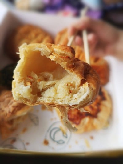 [รีวิว] ร้าน The Croissant Corner Or Tor Kor Market | เมนูแนะนำ รูปภาพ ราคา