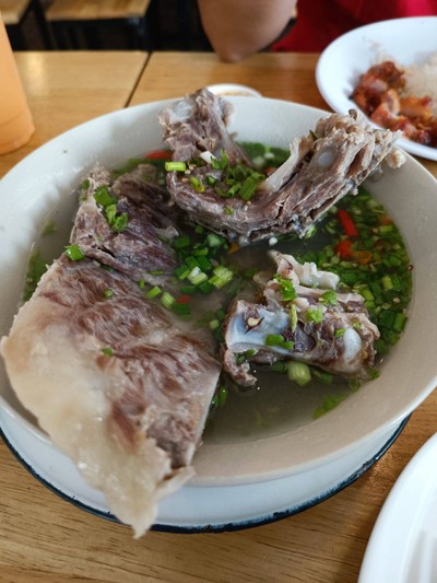 รูป Moo Tod BunBun ซอยรามคำแหง 24