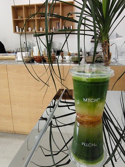 รีวิว MTCH The Circle Ratchapruk - ลองเมนู Signature Sparkling Yuzu (รสชาติ 3.5⭐) - Wongnai