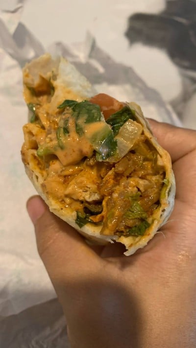 Spicy Burrito Grilled Chicken ร้าน Wraptor อารีย์