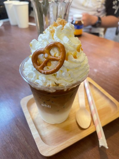 [รีวิว] ร้าน ผลิ : phli cafe x khaosoi | เมนูแนะนำ รูปภาพ ราคา - Wongnai