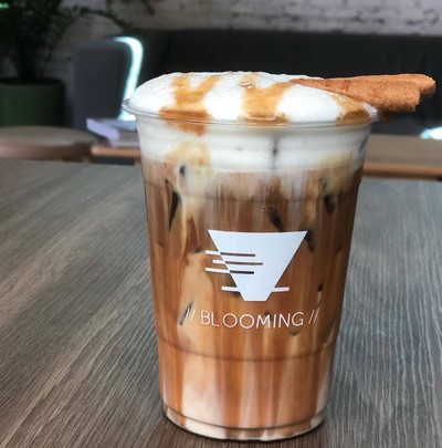 [รีวิว] ร้าน Blooming Cafe | เมนูแนะนำ รูปภาพ ราคา - Wongnai