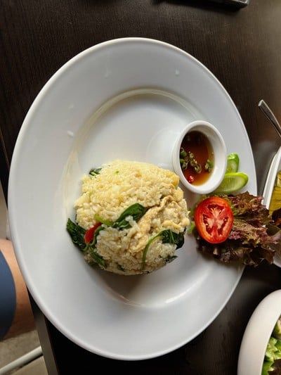 รูป หน้าต่างเขียว - Wongnai