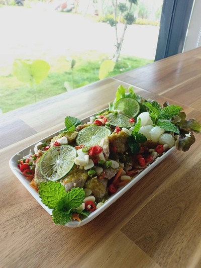 รีวิว 8088 Coffee & Cafe’ ราชบุรี - ร้านสวย บรรยากาศดีมากค่ะช่วงเย็นๆ ...