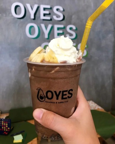 กล้วย+โกโก้ดัชต์ สมูทตี้ ร้าน โอเยสสมูทตี้น้ำผักผลไม้ปั่น - OYES ...