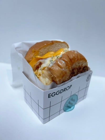 Garlic Bacon Cheese ร้าน Eggdrop Thailand Flagship Store Centerpoint Siam Square