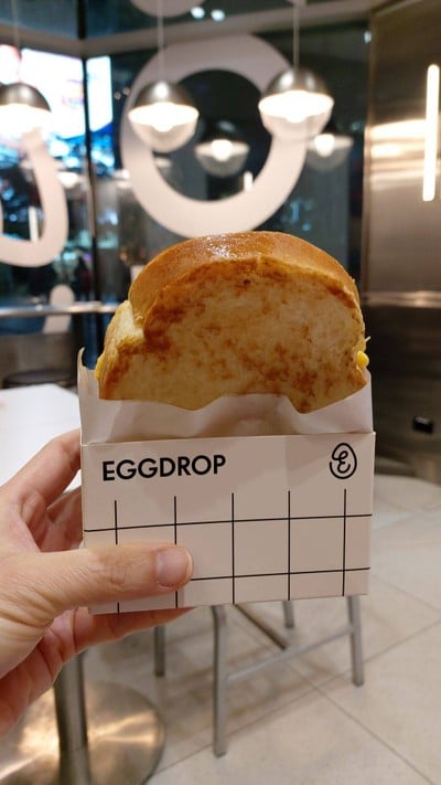 รูป Eggdrop Thailand Flagship Store Centerpoint Siam Square