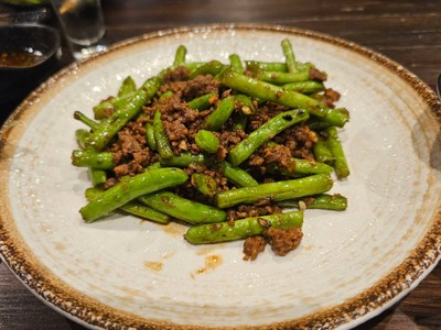 ถั่วผัดหมูคุโรบูตะซอส ร้าน Tamade ทามาเตะ วากิวสุกี้ เลียบด่วนรามอินทรา