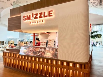 รูป Smizzle Burger เซ็นทรัลเอ็มบาสซี่