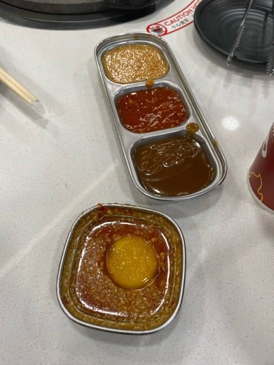 รูป นักล่าหมูกระทะ MBK