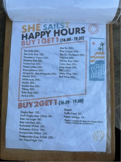 รูป She Sails Cafe & Beach Club