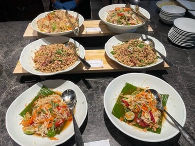 รูป Chon Som All Day Dining by Courtyard Marriott Suvarnabhumi Airport