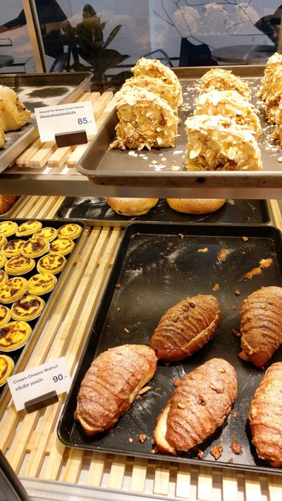 รีวิว Fahrenheit Bakery& Restaurant อาคารปิยะเพลส ซอยหลังสวน ถนนเพลิน ...