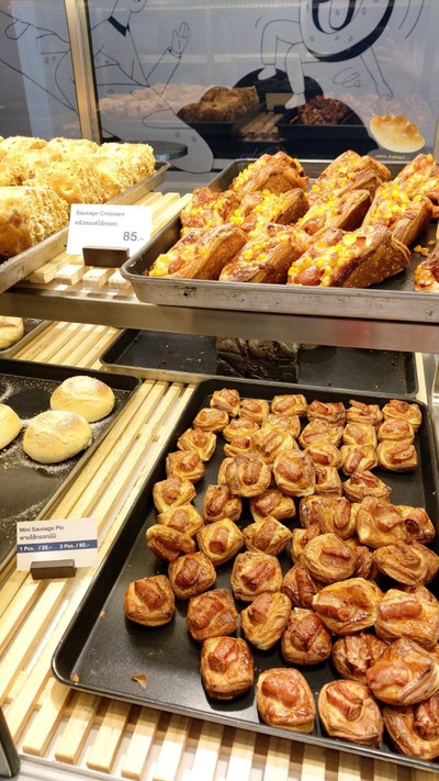 รีวิว Fahrenheit Bakery& Restaurant อาคารปิยะเพลส ซอยหลังสวน ถนนเพลิน ...