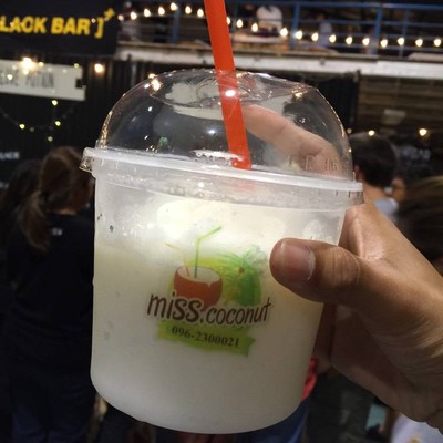 เมนูของร้านอาหาร Miss coconut
