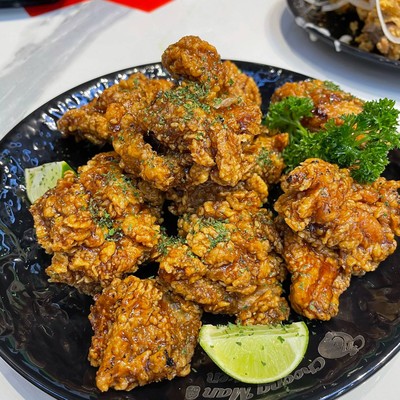 รีวิว Choongman Chicken Urban Square - แนะนำเมนู Gochujang Tikkudak ไก่ ...