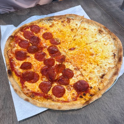 รวมร้านสาขาของ premium.craft.pizza - พิซซ่า - Wongnai