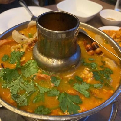 [รีวิว] ร้าน สมบูรณ์โภชนา รัชดา | เมนูแนะนำ รูปภาพ ราคา