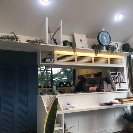 ร้าน Roof Hair salon