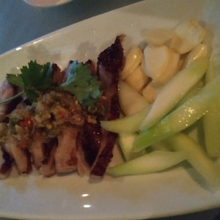 ร้าน Bee Groove | รีวิวร้านอาหาร