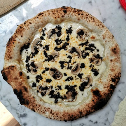 [รีวิว] ร้าน Bello Ghost Pizza | เมนูแนะนำ รูปภาพ ราคา