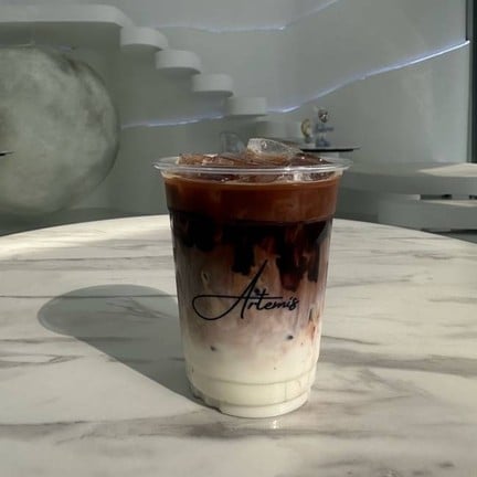 ร้าน Artemis Cafe Bangsaen Artemis Cafe Bangsaen | รีวิวร้านอาหาร