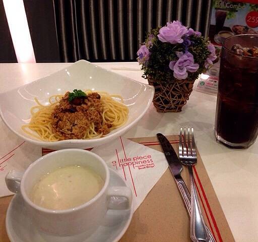 รวมร้านสาขาของ Secret Recipe (ซีเคร็ท เรซิพี) - อาหารอิตาเลียน เบเกอรี/เค้ก