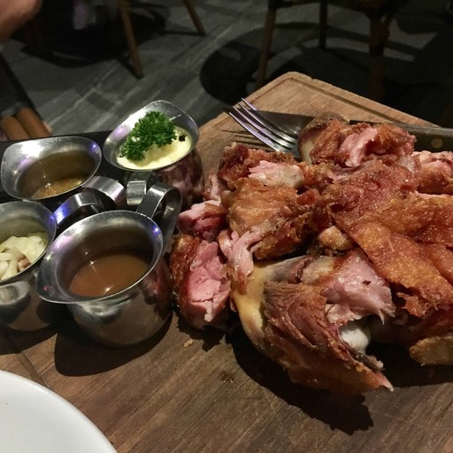 ร้าน HOBS ICONSIAM | รีวิวร้านอาหาร - Wongnai