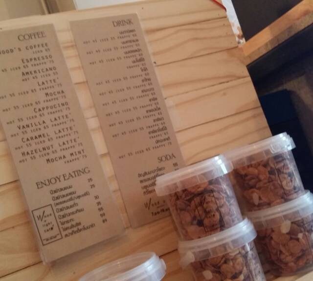 เมนูของร้านอาหาร Wood Cafe