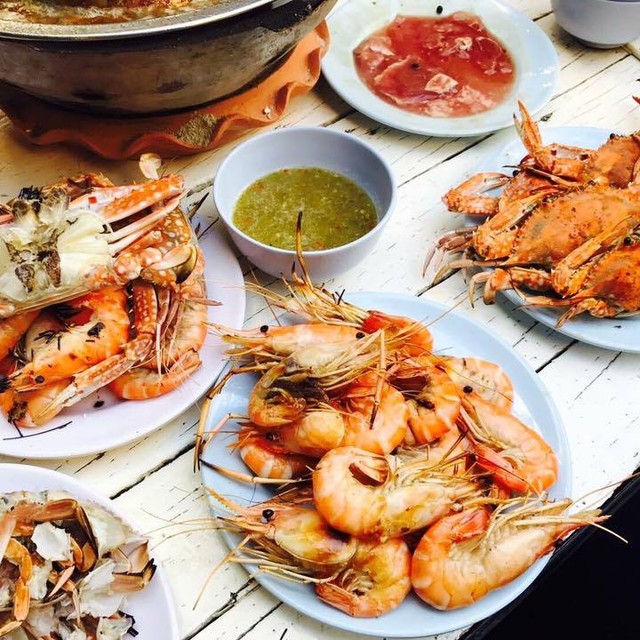 เมนูของร้านอาหาร MINI BEAR - 小熊 บางเเสน