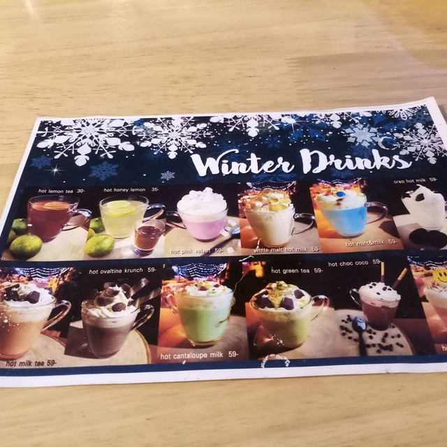 เมนูของร้านอาหาร milkbox milkbox