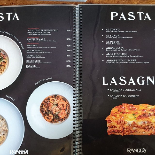 เมนูของร้านอาหาร Ranee's Restaurant Ranee Restaurant khoasan road