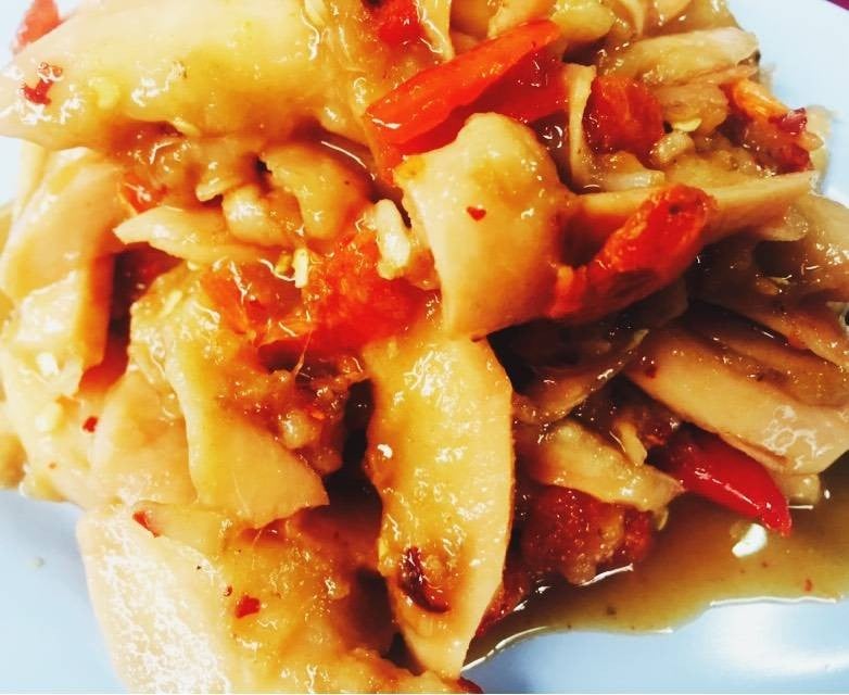 รูป ส้มตำเจ๊นก (กำแพงเอียง)