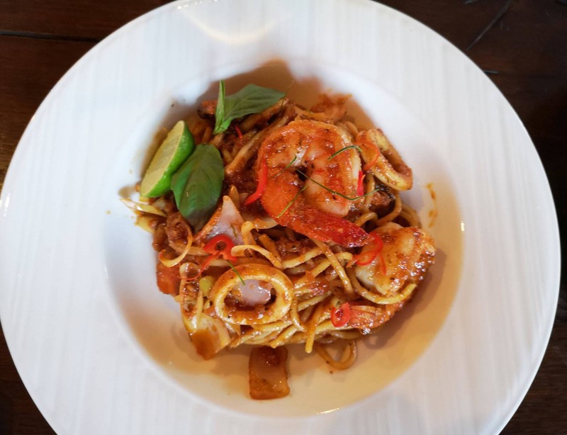 ร้าน Uncle Pui Hobbit Steak House บางเลน ลำลูกบัว | รีวิวร้านอาหาร ...