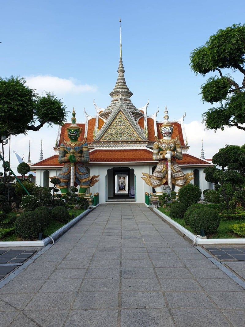 25 ที่เที่ยววัดสวยทั่วไทย ขอพรสิ่งดี ๆ พบเจอวิจิตรศิลป์ตระการตา