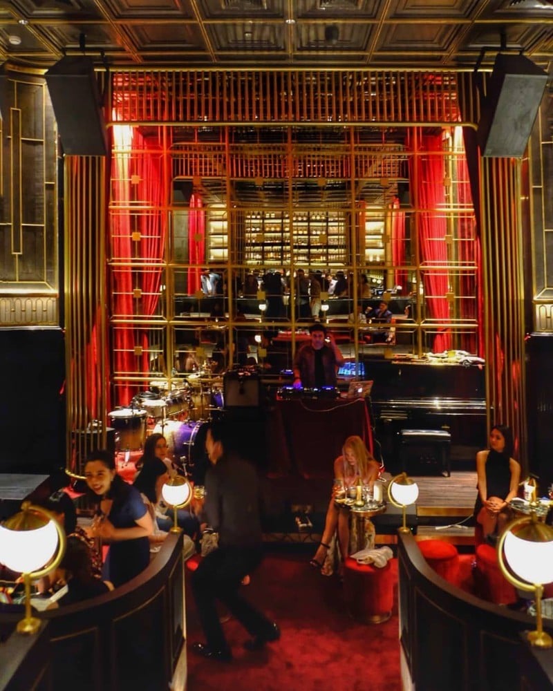 11 Jazz Bar น่าโดน ฟังอิมโพรไวส์กันฉ่ำ ดื่มด่ำดนตรีสุดละมุนตลอดคืน