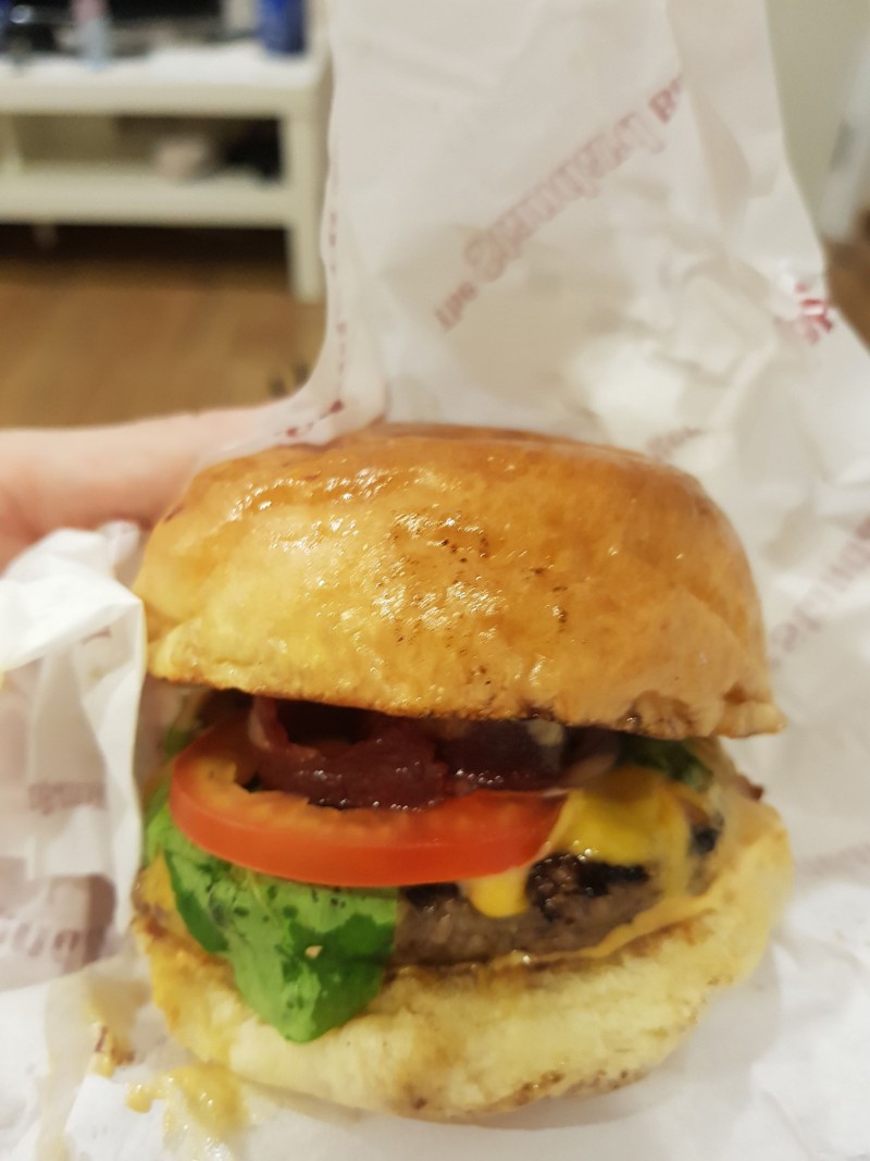 ร้าน The Standard Burger | รีวิวร้านอาหาร